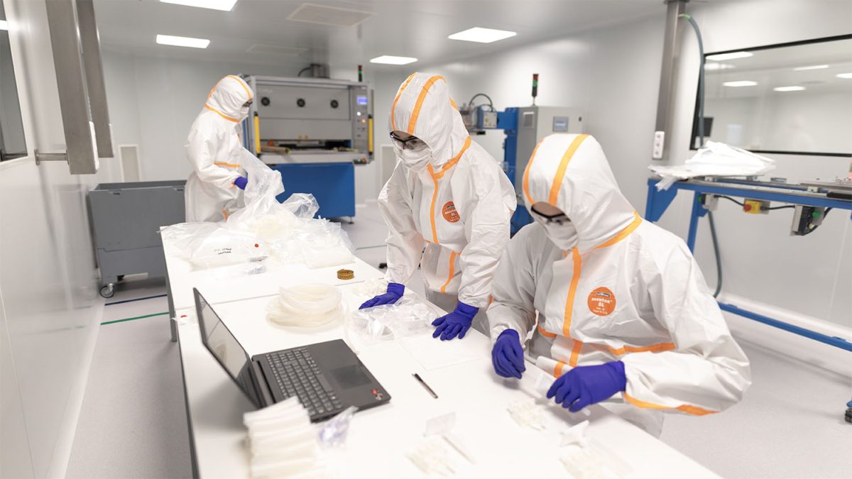 Single-Use Vessel for bioprocess solutions - TECNIC